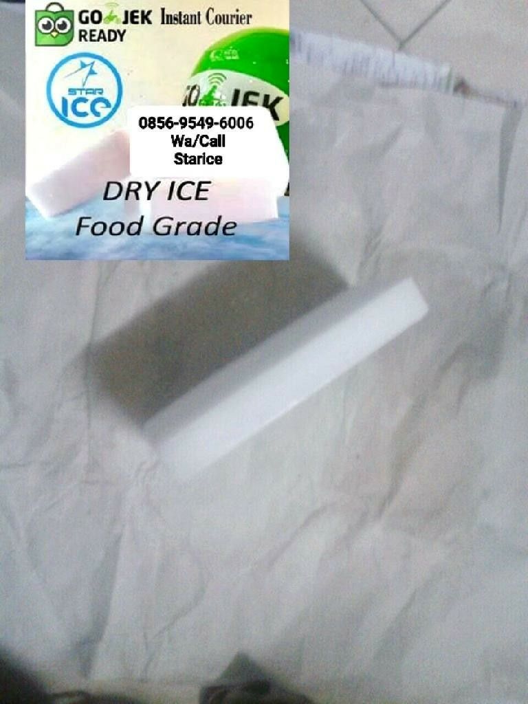 Jual dry ice batu 081818276006, Makanan & Minuman, Makanan Instan di ...