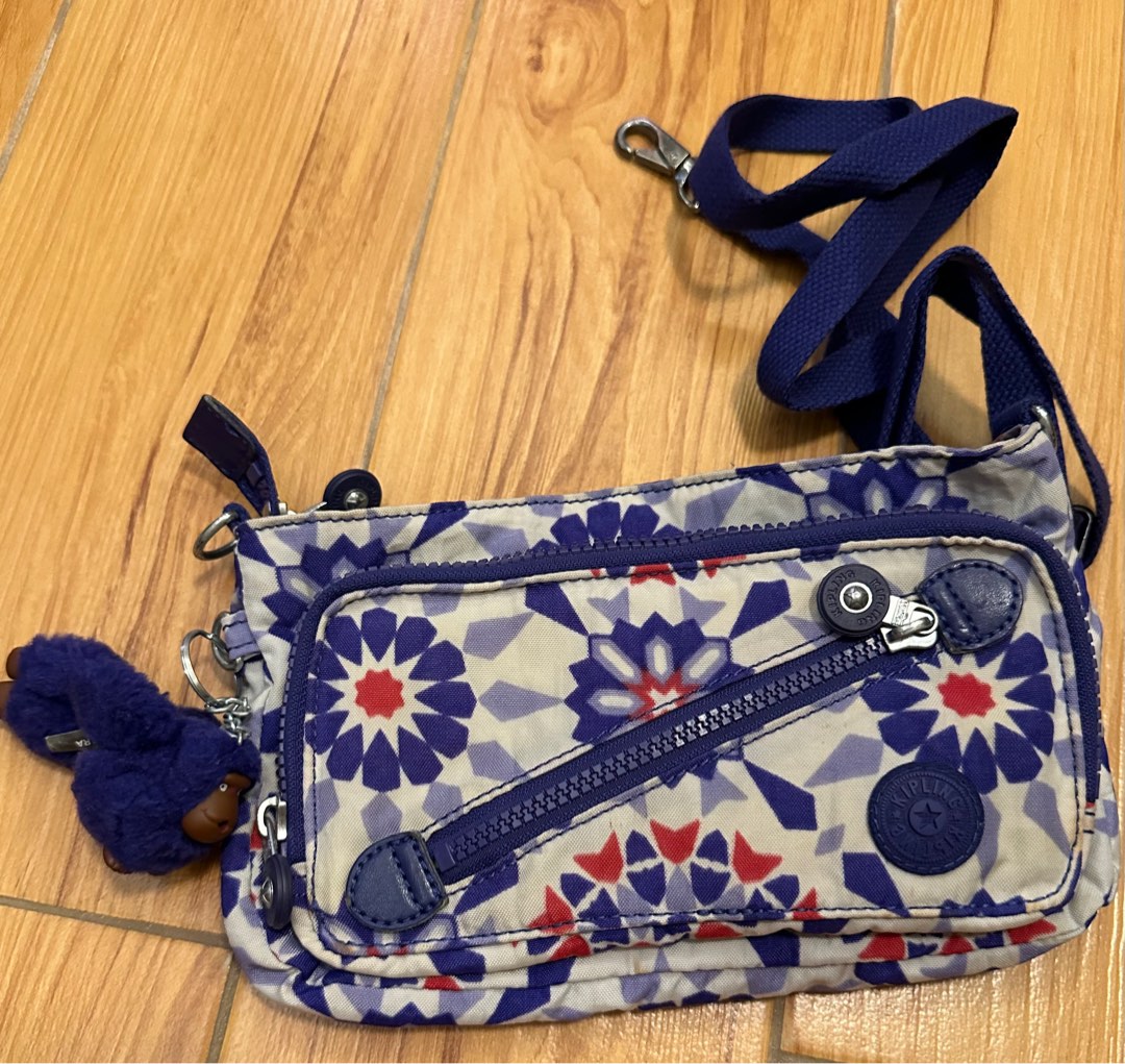 Kipling Sling Bag mk coach michael kors lv on Carousell