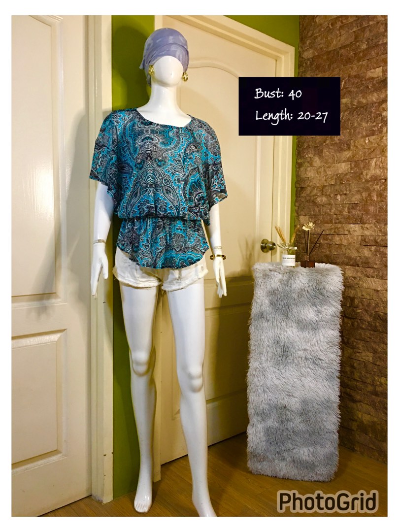 Large like new on Carousell