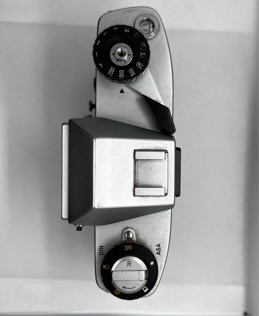 Leicaflex SL 35mm film camera, Photography, Cameras on Carousell