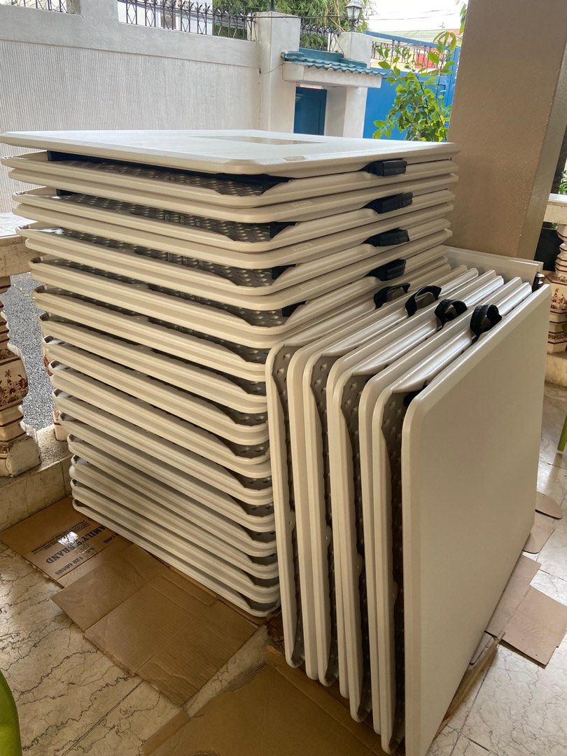 Lifetime Table 6ft on Carousell