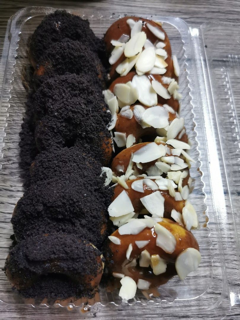 Mini donuts, Food & Drinks, Homemade Bakes on Carousell