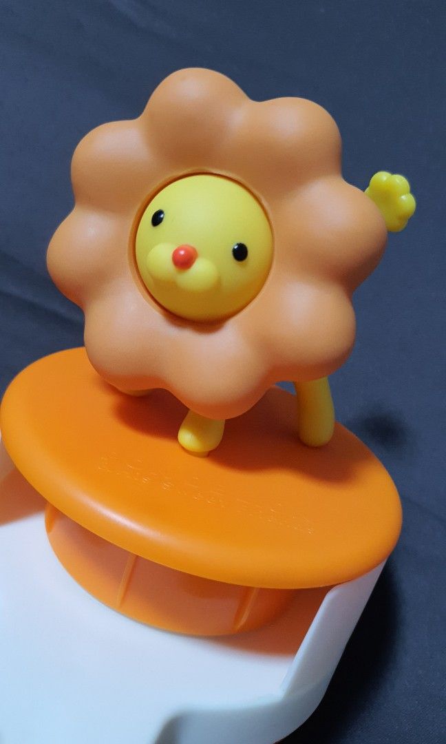 Mister Donut Pon De Lion Tape dispenser Brand New, Hobbies & Toys ...