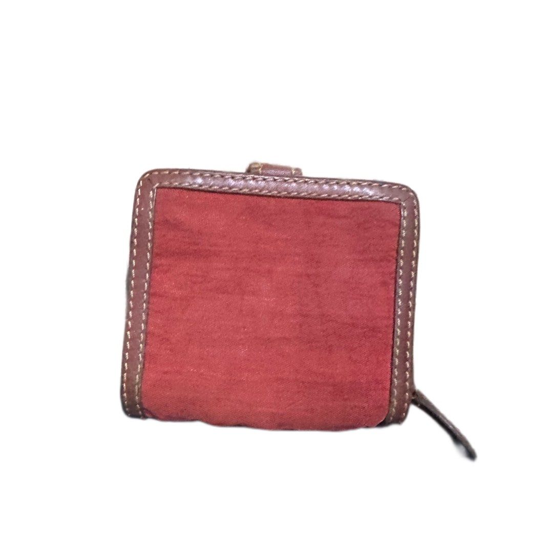Monsac Jeune Bifold Wallet, Women's Fashion, Bags & Wallets, Wallets ...