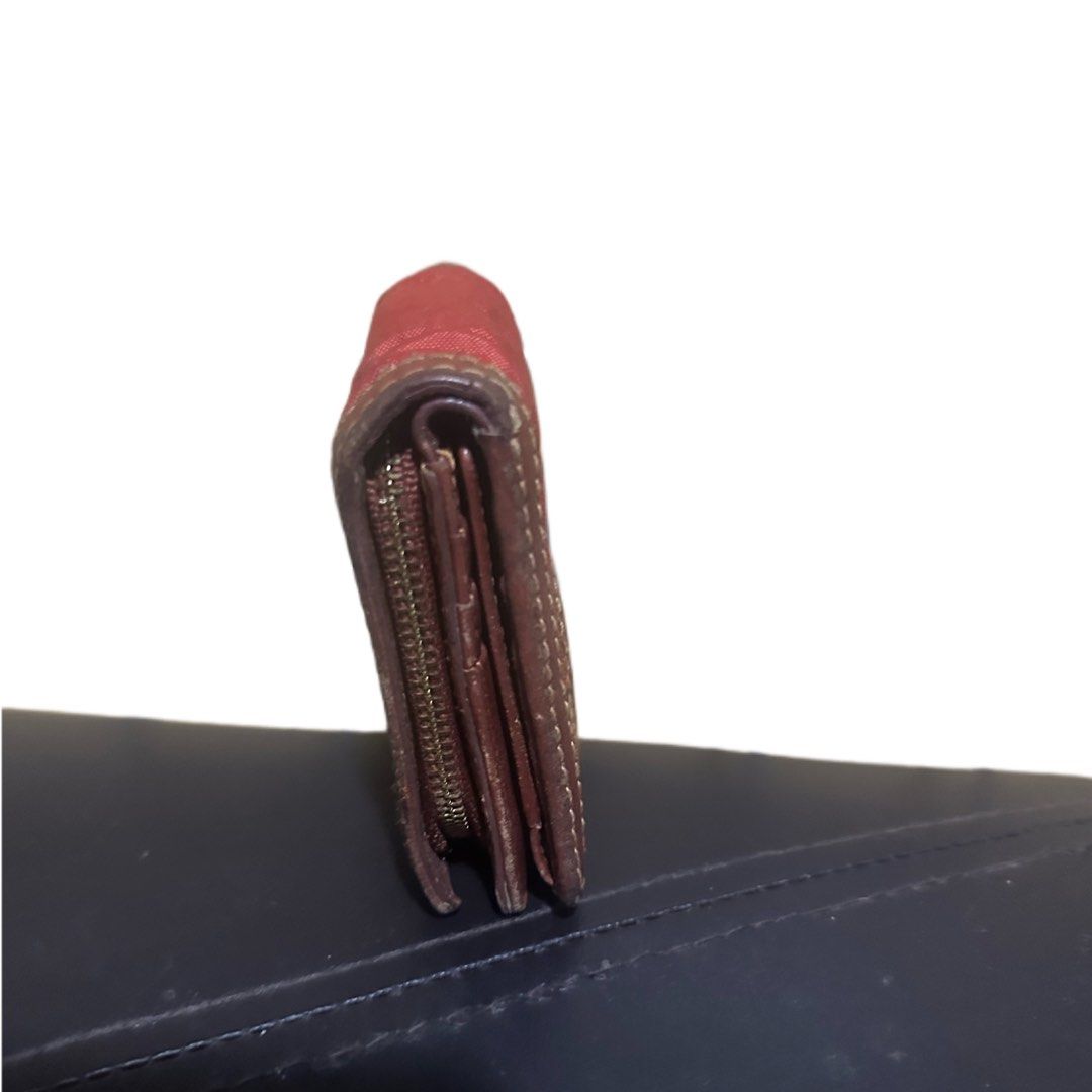 Monsac Jeune Bifold Wallet, Women's Fashion, Bags & Wallets, Wallets ...