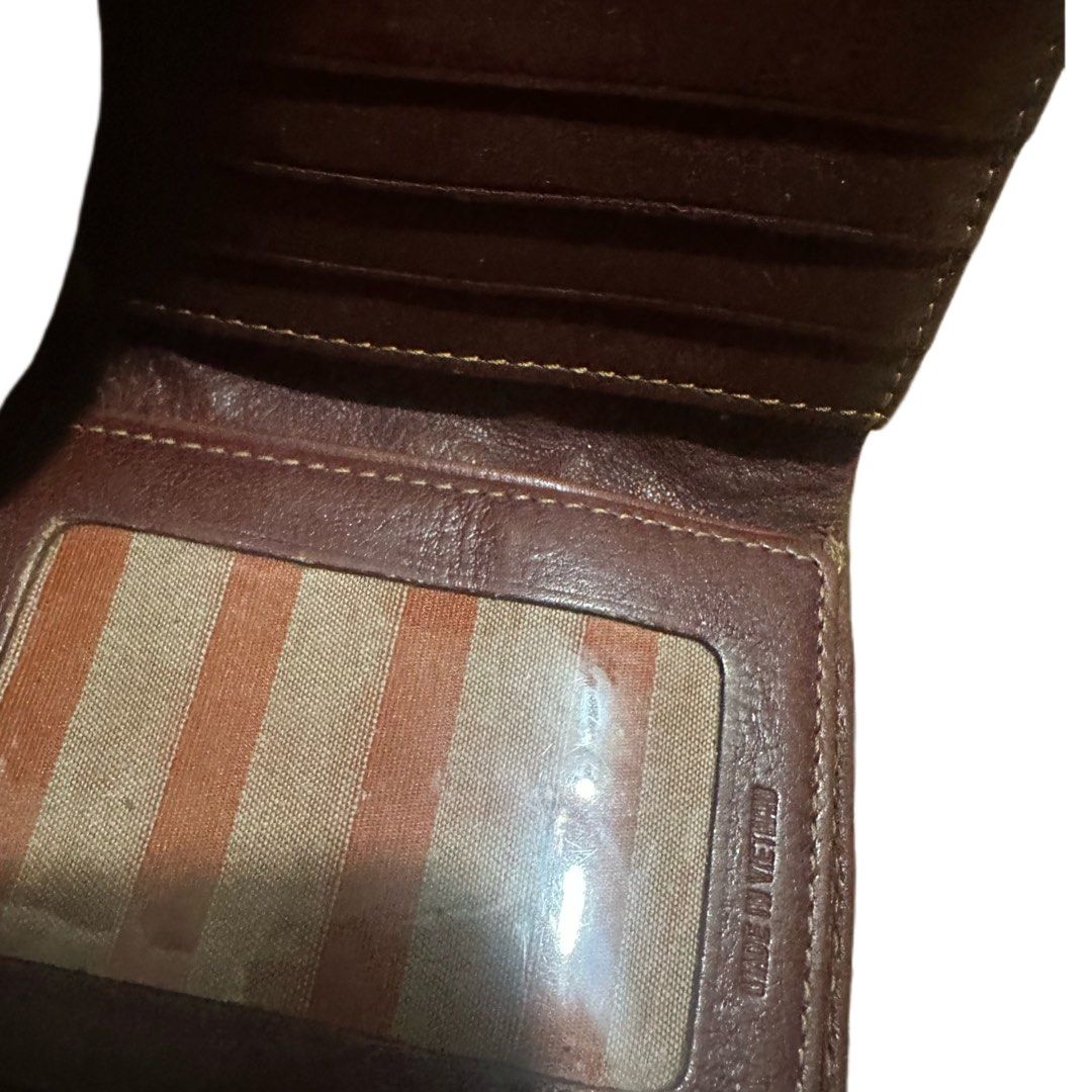 Monsac Jeune Bifold Wallet, Women's Fashion, Bags & Wallets, Wallets ...