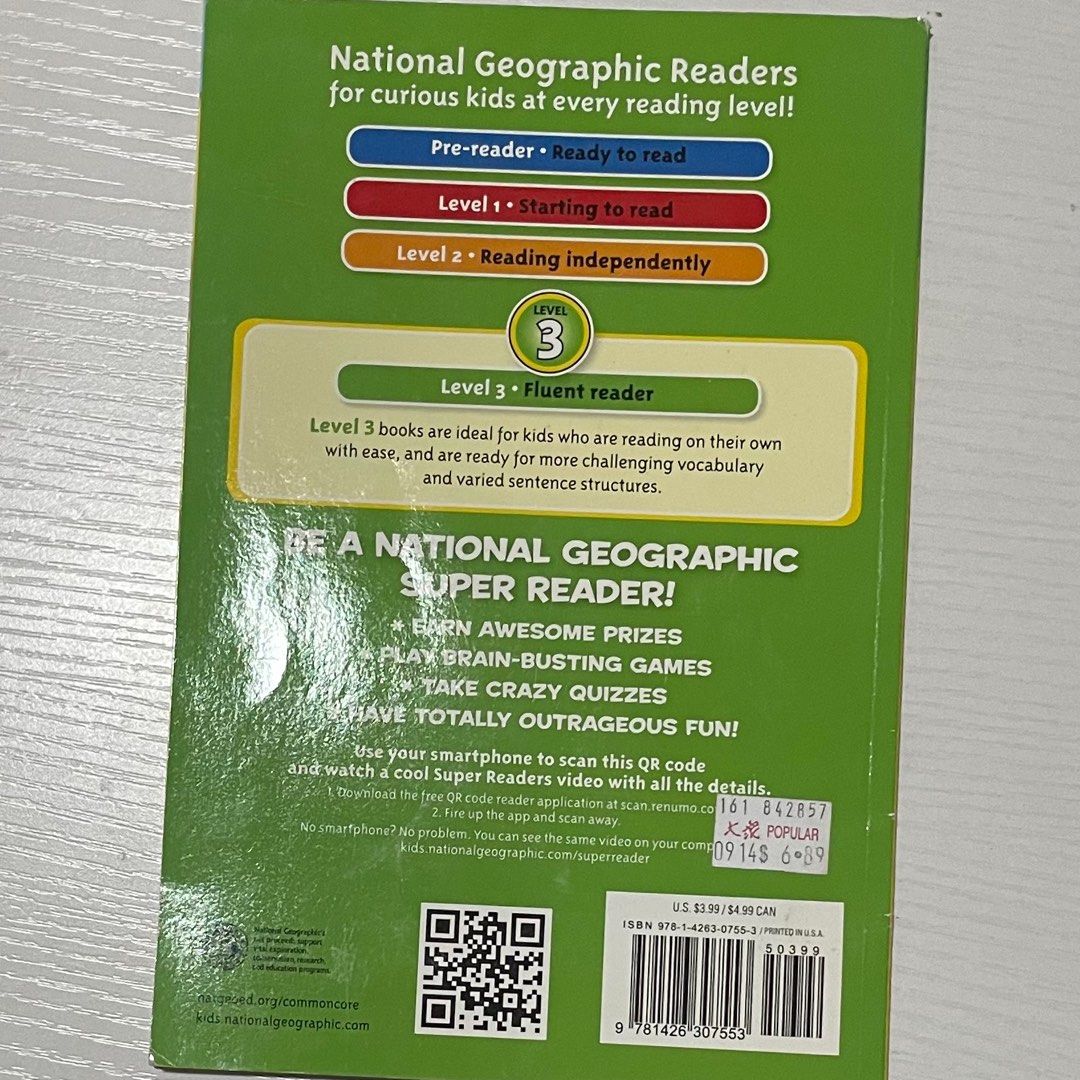 National Geographic - Cats vs. Dog, Hobbies & Toys, Books & Magazines ...