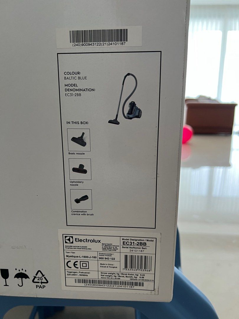 NEW Electrolux Vacuum Cleaner EC31-2BB, Kitchen & Appliances di Carousell