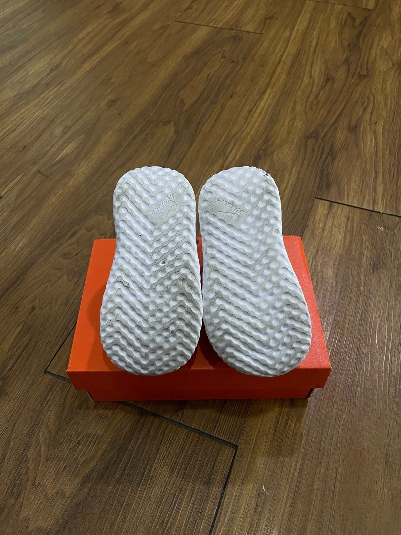 Nike revolution 5 size 7c, Babies & Kids, Babies & Kids Fashion on ...
