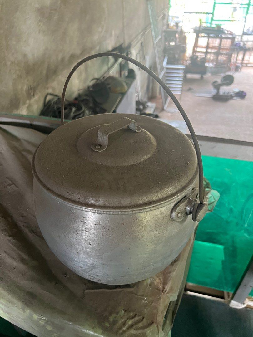 periuk lama, Hobbies & Toys, Collectibles & Memorabilia, Vintage ...