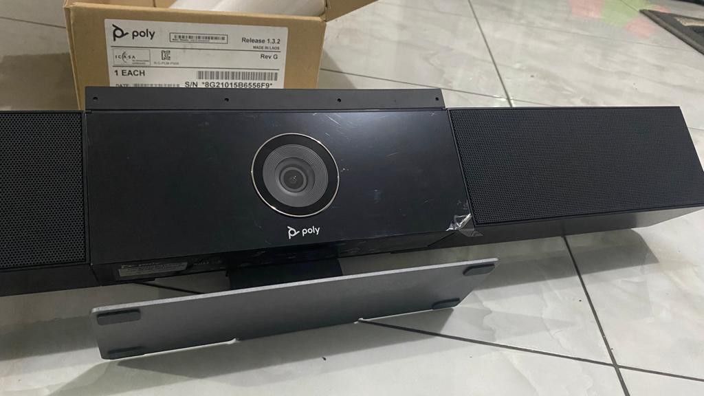 Polycom Studio Baru Turun HARGA, Elektronik, Bagian Komputer ...