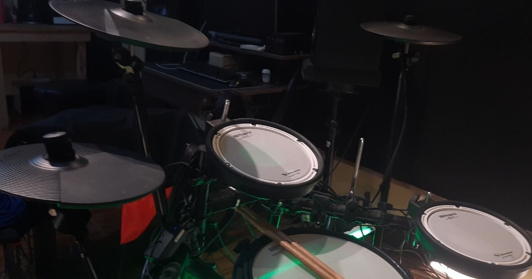 ROLAND TD-17KV, Hobbies & Toys, Music & Media, Musical Instruments on ...