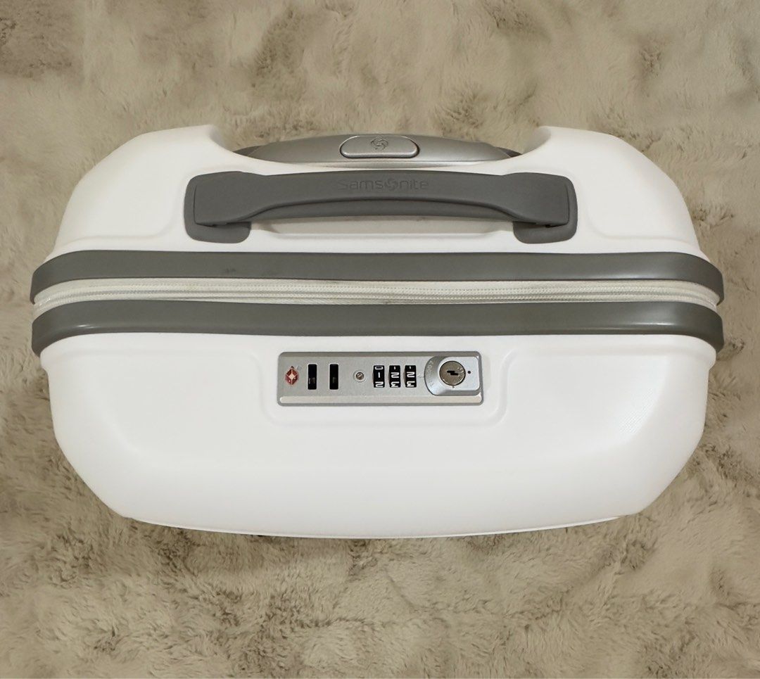 Samsonite Octolite, Hobbies & Toys, Travel, Luggage on Carousell
