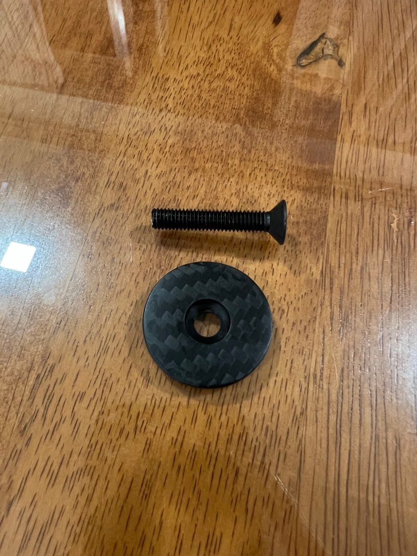 Stem cap + m6 bolt, Sports Equipment, Bicycles & Parts, Parts ...
