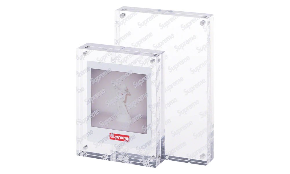 Supreme SS19 Acrylic Frame Set, Furniture & Home Living, Home Decor ...