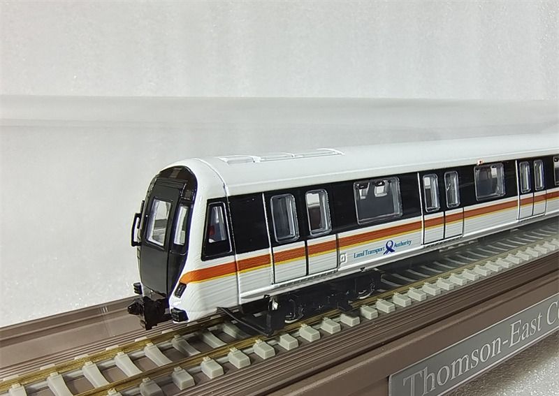 TEL MRT train model 1:87 thomson east coast line train model, Hobbies ...