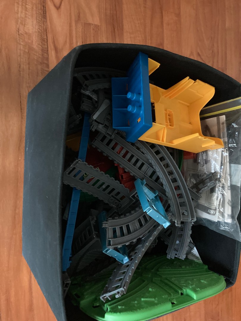 Thomas the Tank Engine Trackmaster Motorised engines and tracks ...