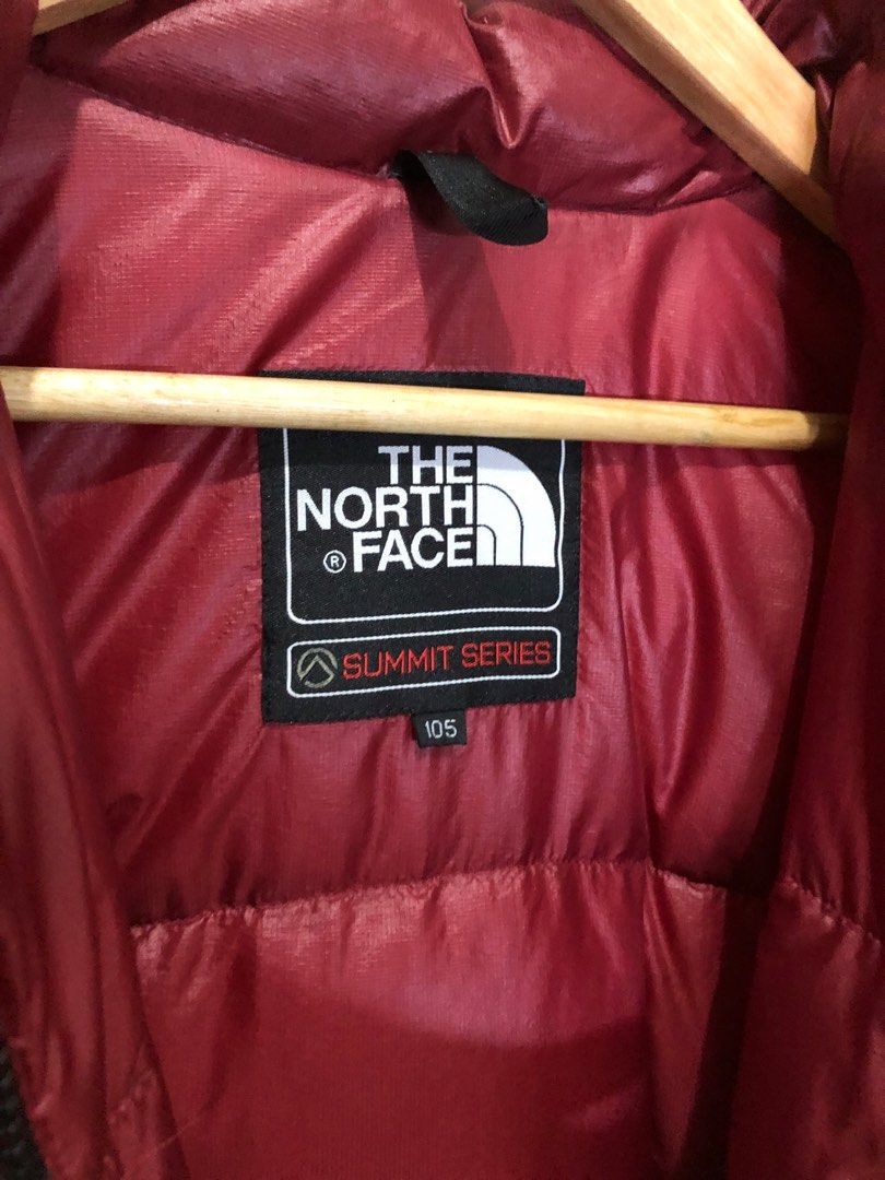 TNF Summit Series Puffer, Men's Fashion, Activewear on Carousell
