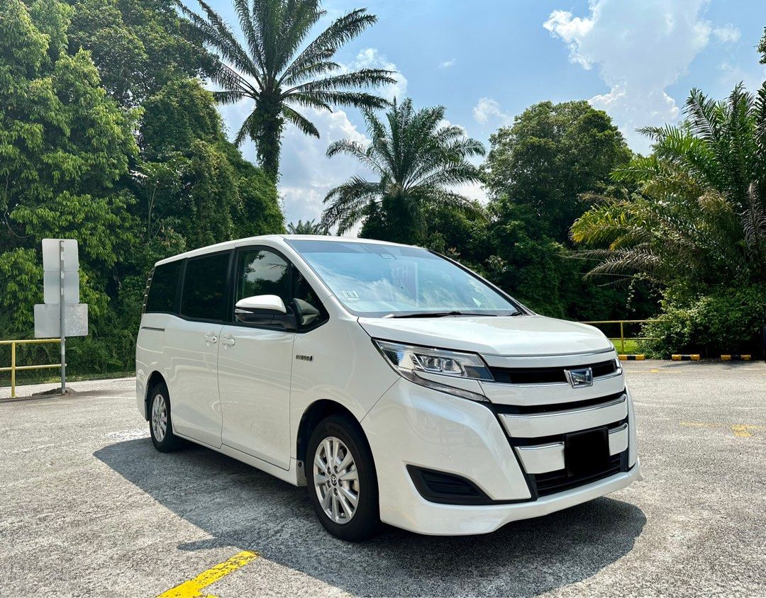 Toyota Noah Hybrid 1.8A X Auto, Cars, Used Cars on Carousell
