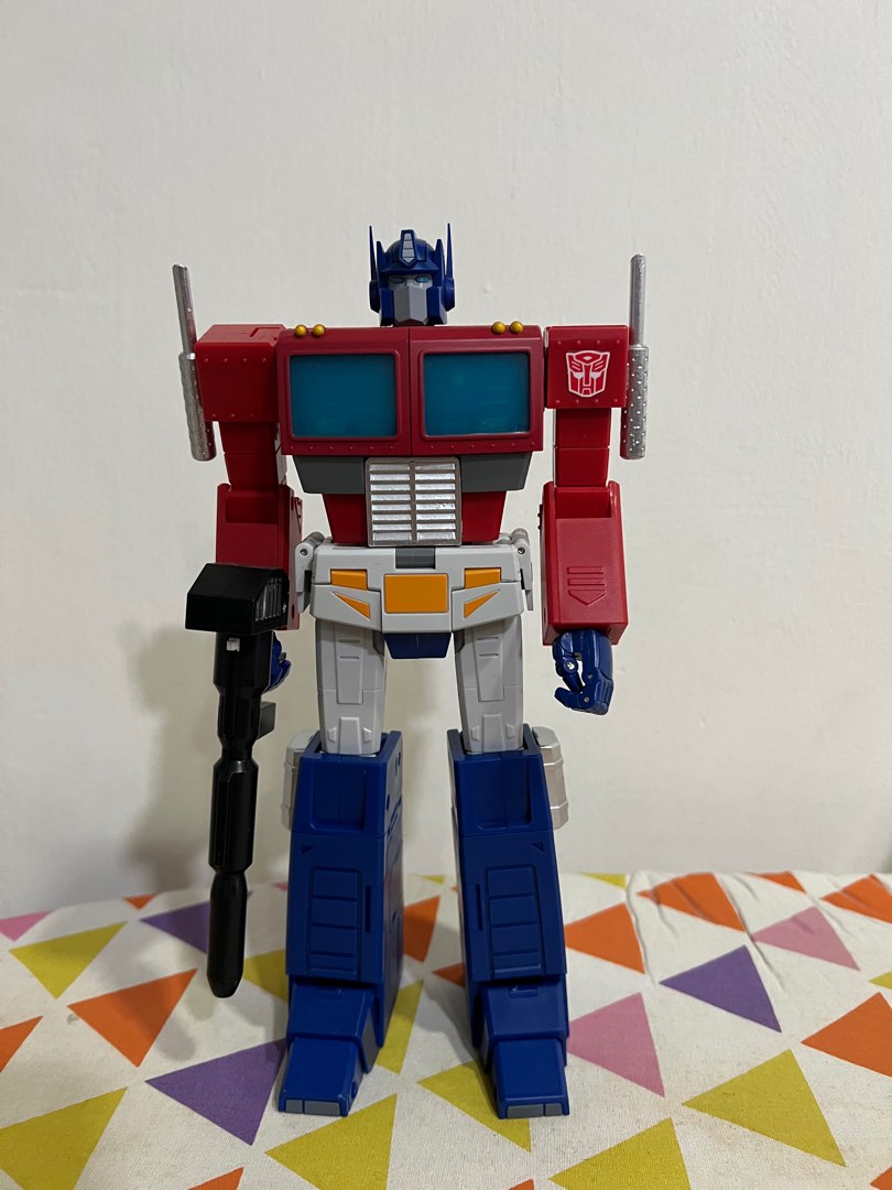 Transform Element Optimus Prime, Hobbies & Toys, Toys & Games on Carousell