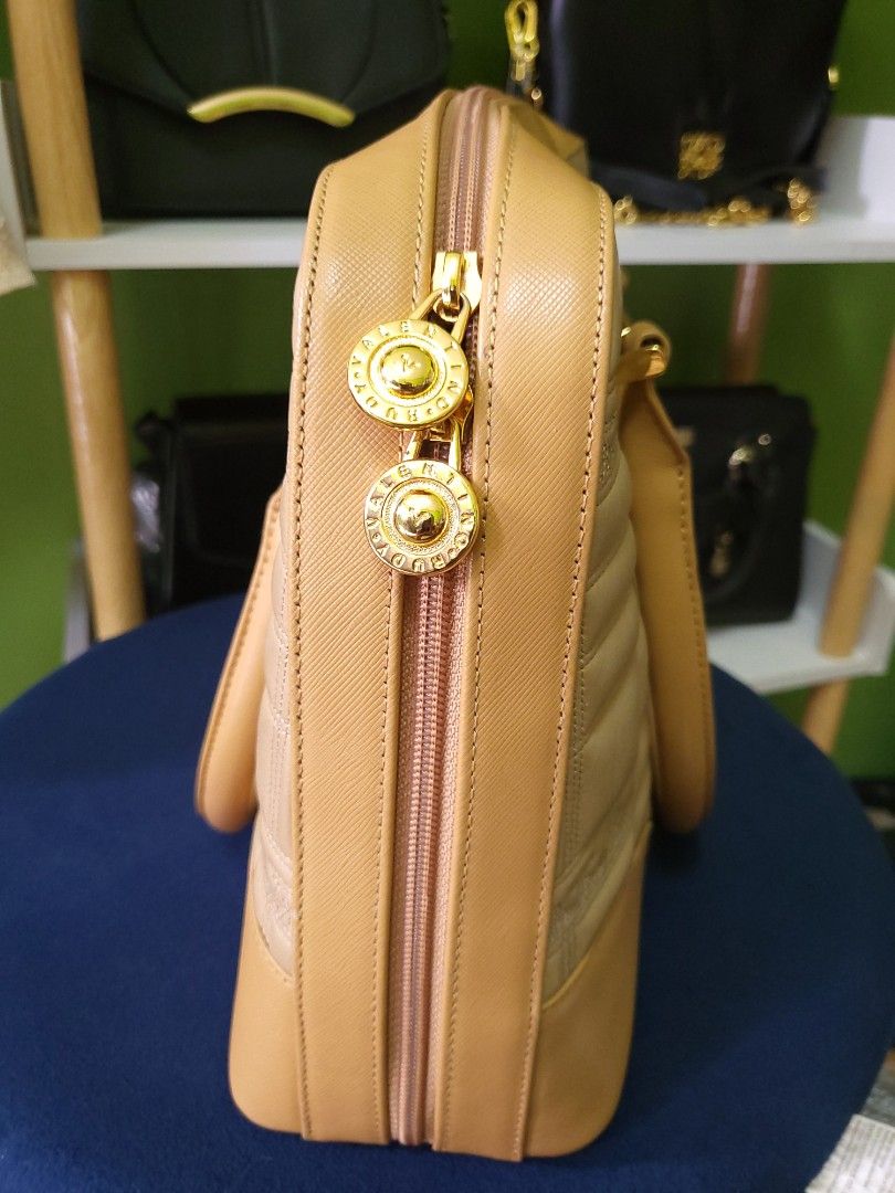 VALENTINO RUDY BAG, Luxury, Bags & Wallets on Carousell