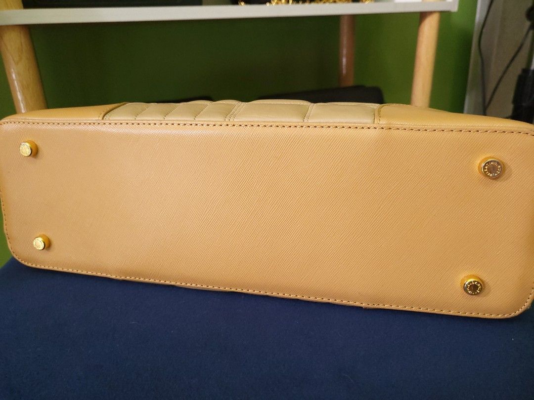 VALENTINO RUDY BAG, Luxury, Bags & Wallets on Carousell