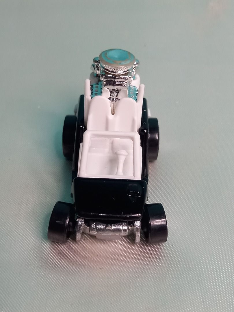 Vintage 1998 Teed Off Hot Wheels on Carousell