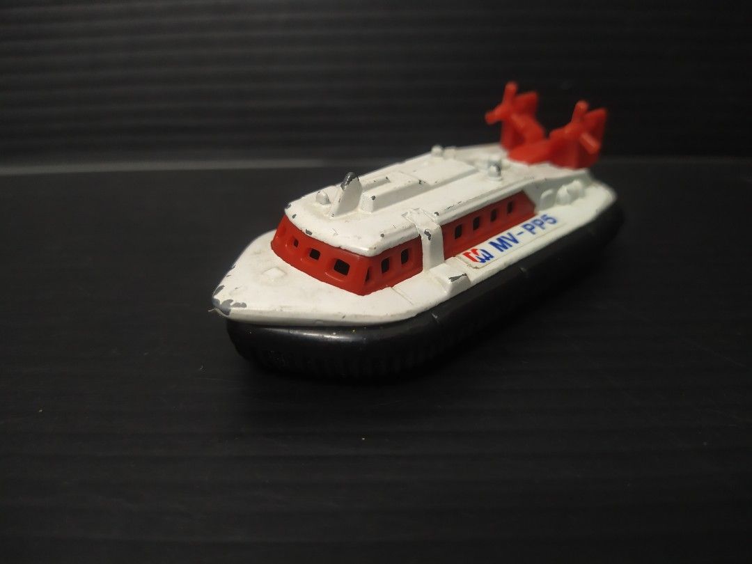 VINTAGE TOMICA 93 MITSUI ZOSEN HOVERCRAFT MV-PP5 JAPAN, Hobbies & Toys, Collectibles ...