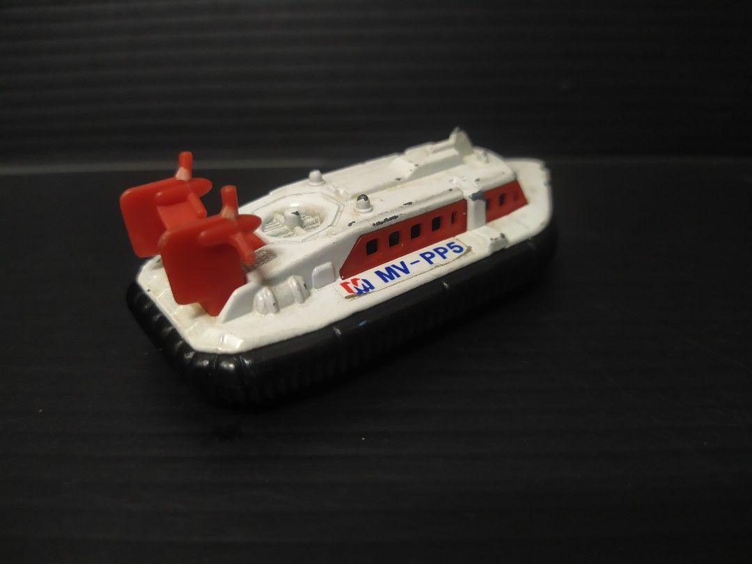 VINTAGE TOMICA 93 MITSUI ZOSEN HOVERCRAFT MV-PP5 JAPAN, Hobbies & Toys, Collectibles ...