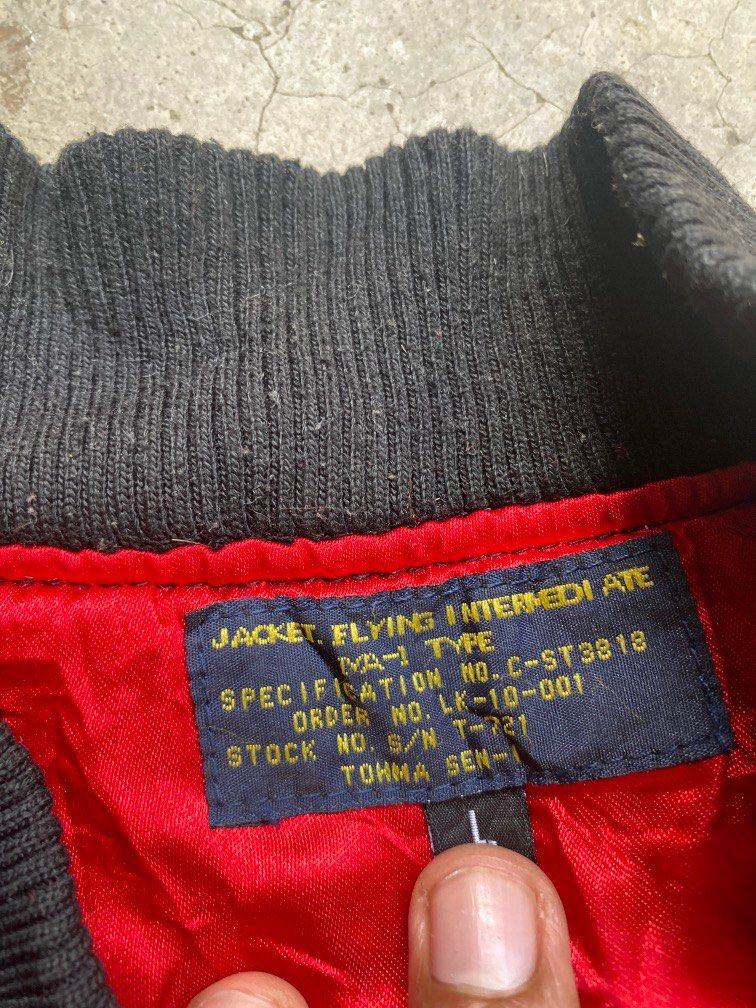 VINTAGE US ARMY BOMBER JACKET, Men's Fashion, Muslim Wear, Tops on ...