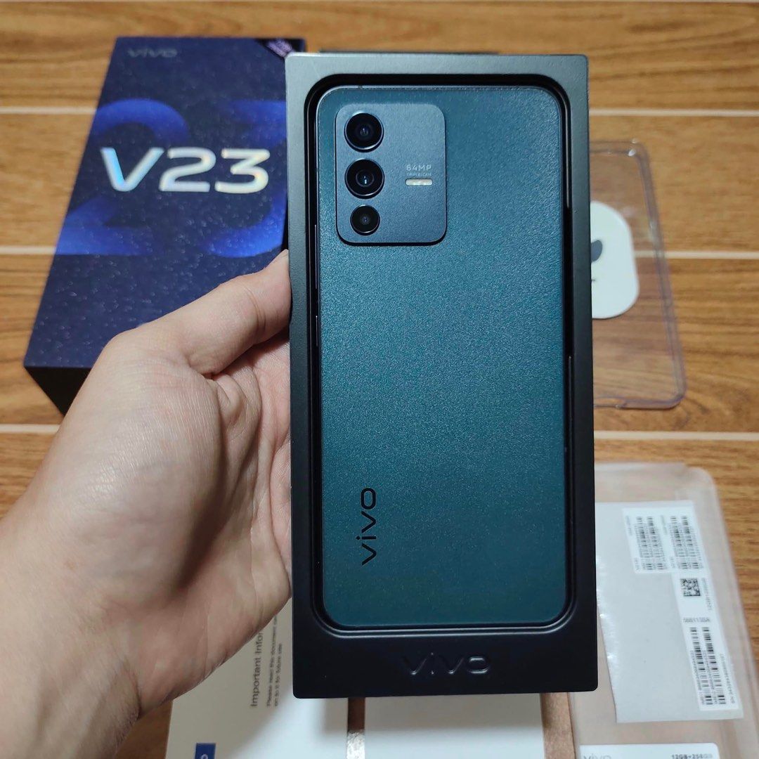 Vivo v23 5g on Carousell