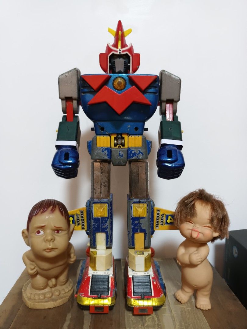 Voltes v panzer only. Battle damage, Hobbies & Toys, Toys & Games on ...