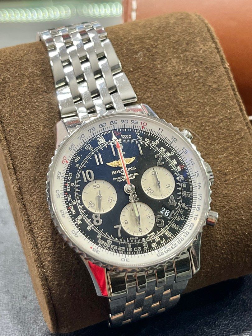 二手中古 百年靈 Breitling Navitimer 01 AB012012/BB02 2條原廠帶 Fullset 歡迎換錶 查詢, 名牌, 手錶 - Carousell