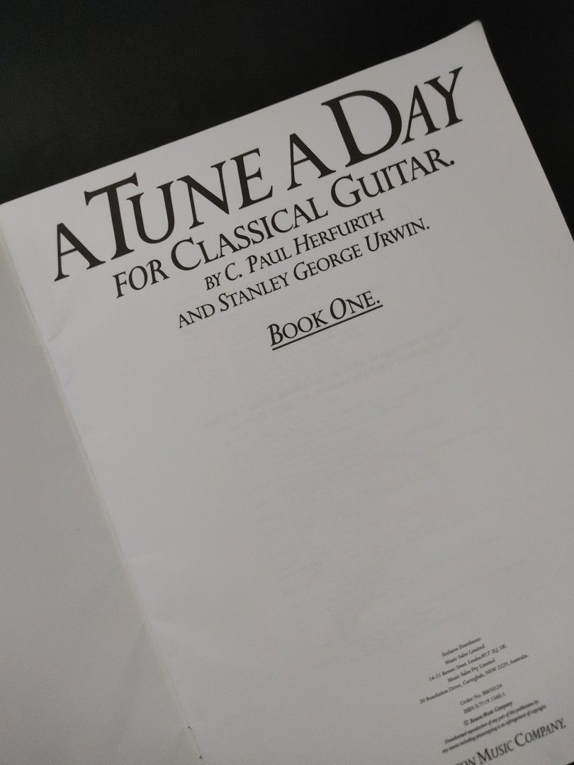A Tune a Day for Classical Guitar, Hobbies & Toys, Books & Magazines ...