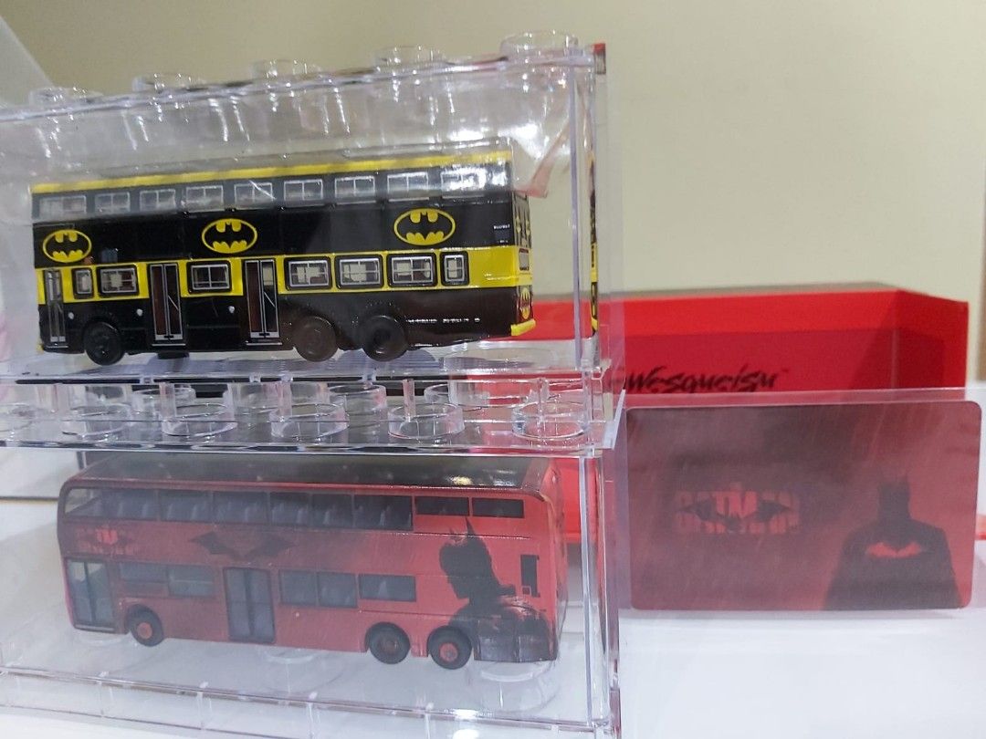Batman Double Decker Bus Model 01, Hobbies & Toys, Memorabilia ...