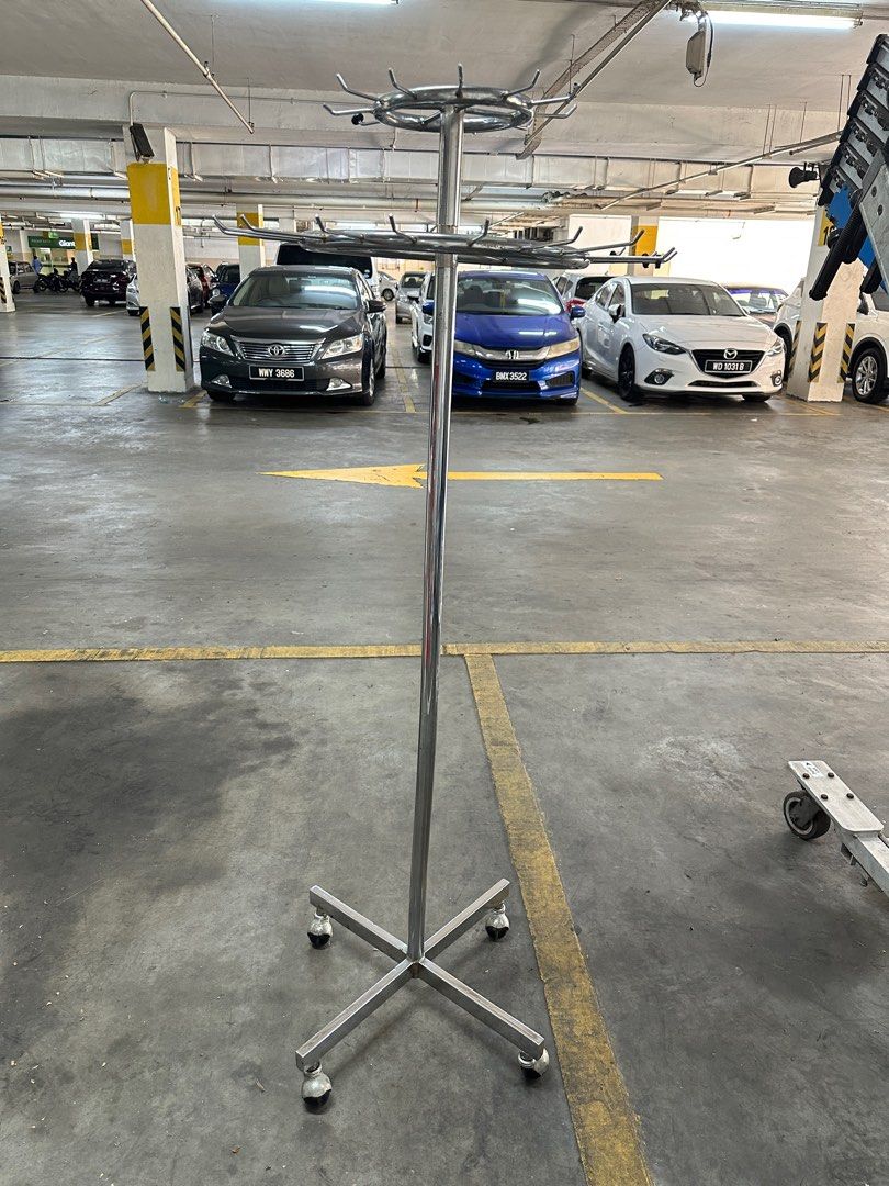 belt display racking, Furniture & Home Living, Furniture, Shelves ...