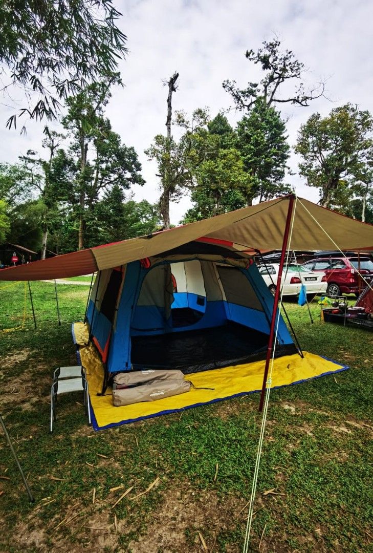 Camel Tent, Sports Equipment, Hiking & Camping on Carousell