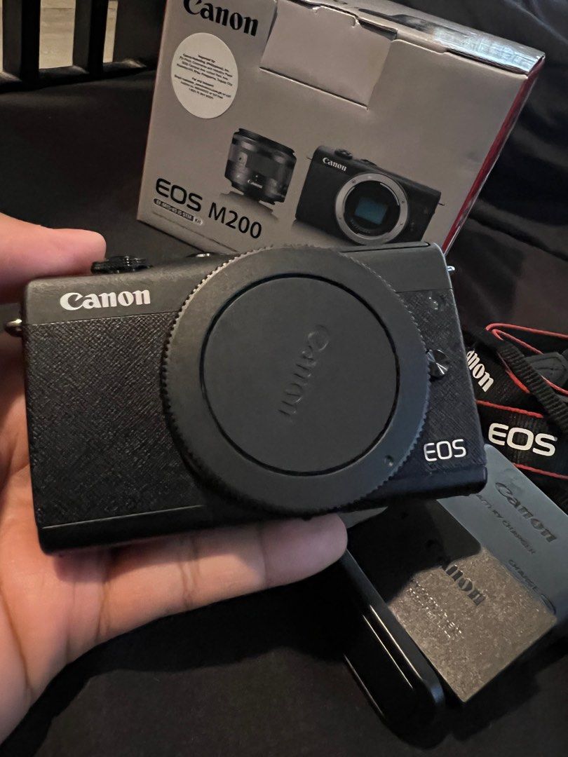 Canon EOS m200, Photography, Cameras on Carousell