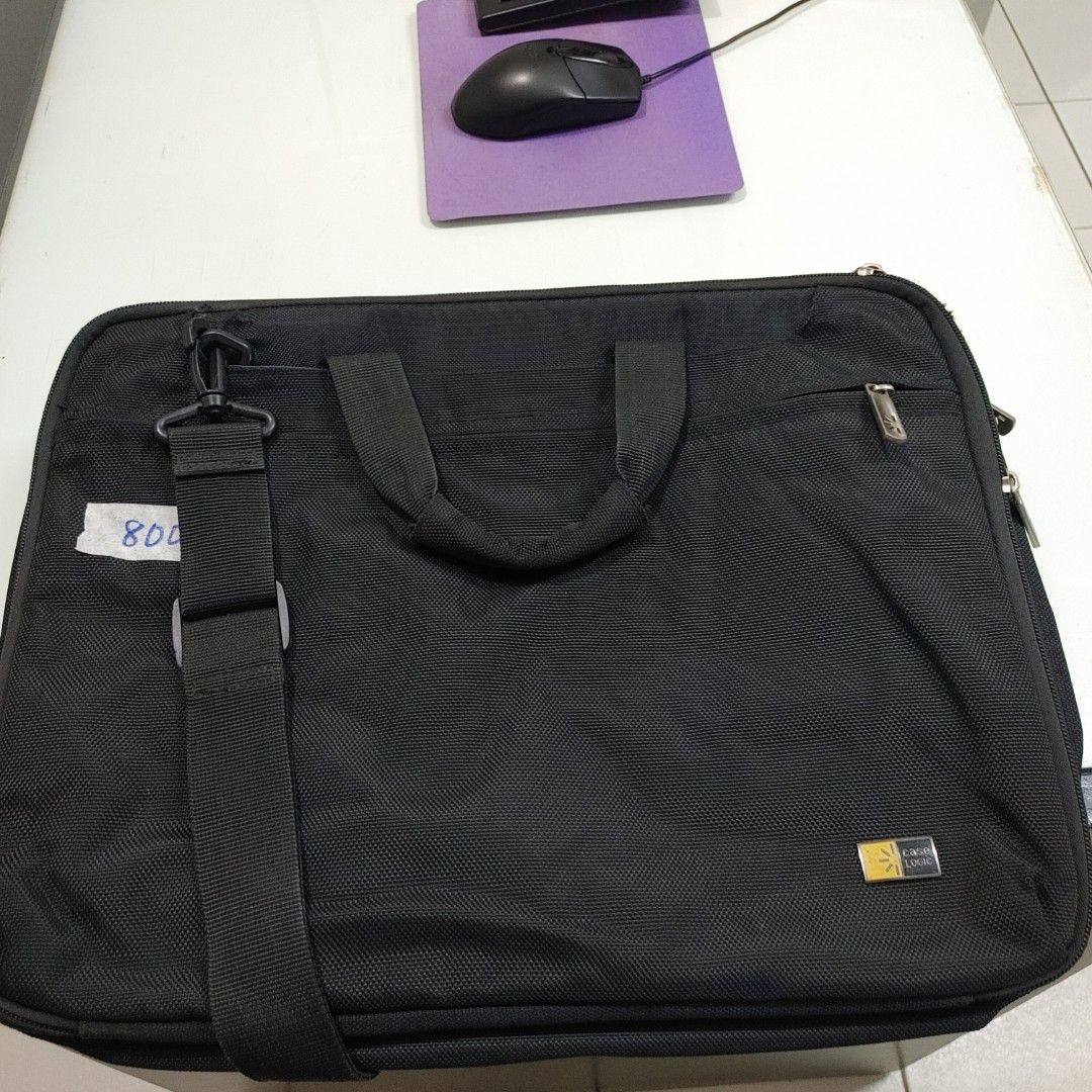 Case Logic Laptop Bag, Women's Fashion, Bags & Wallets, Cross-body Bags ...