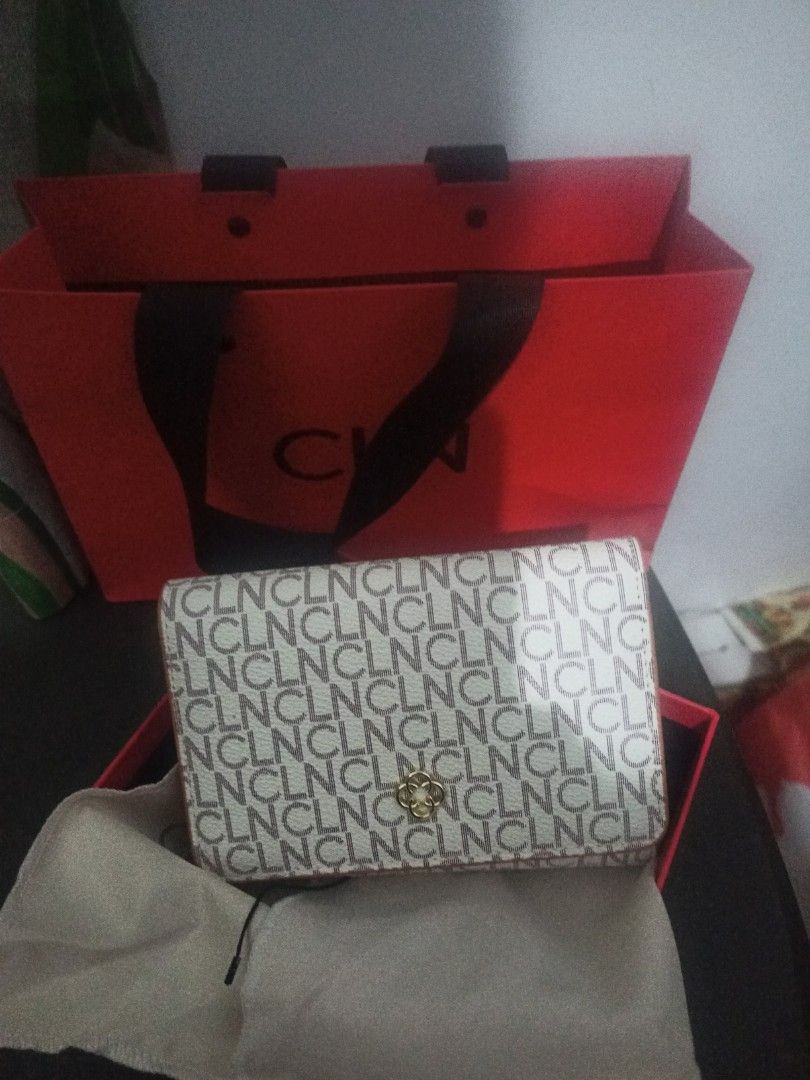 CLN wallet, Women's Fashion, Bags & Wallets, Wallets & Card holders on ...
