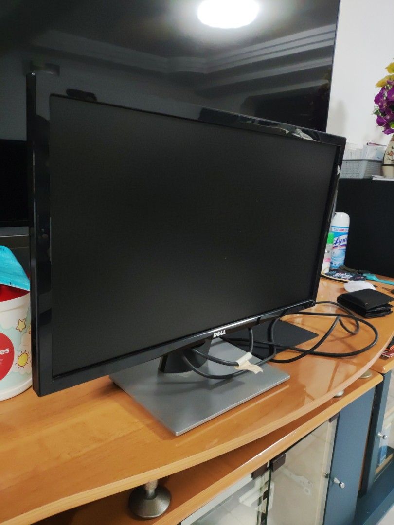 Dell Computer Monitor / Computer screen, Computers & Tech, Parts ...