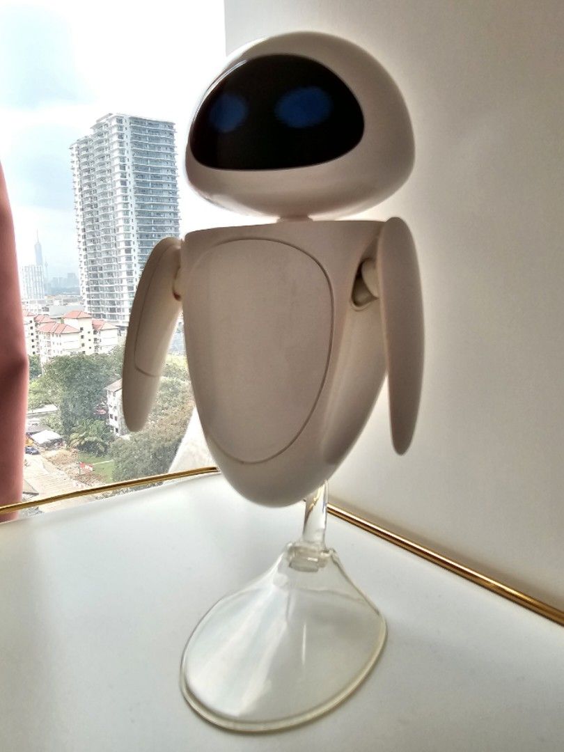 Disney EVE Construct-A-Bot, Hobbies & Toys, Toys & Games on Carousell