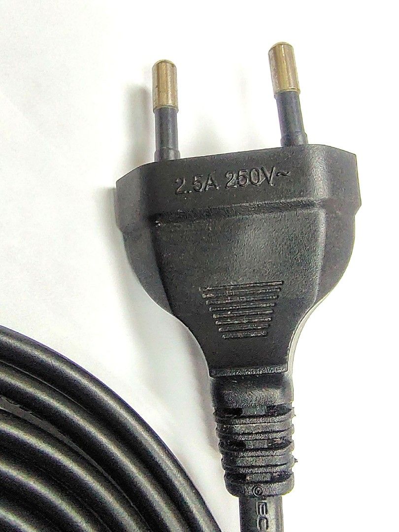 Euro 2 Pin Flat to IEC C7 Figure of 8 Power cord, TV & Home Appliances ...