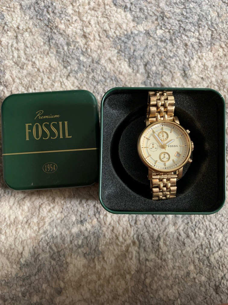 Fossil Watch Gold, Women's Fashion, Watches & Accessories, Watches on ...