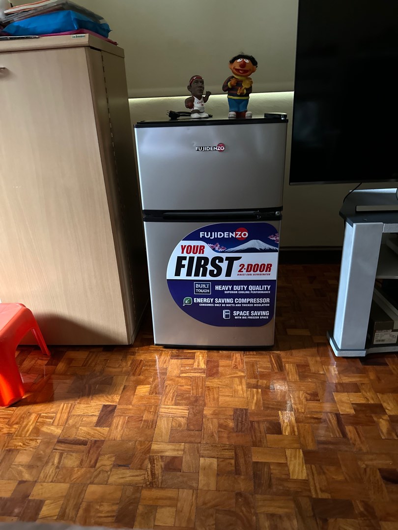 Fujidenzo Mini Ref, TV & Home Appliances, Kitchen Appliances ...