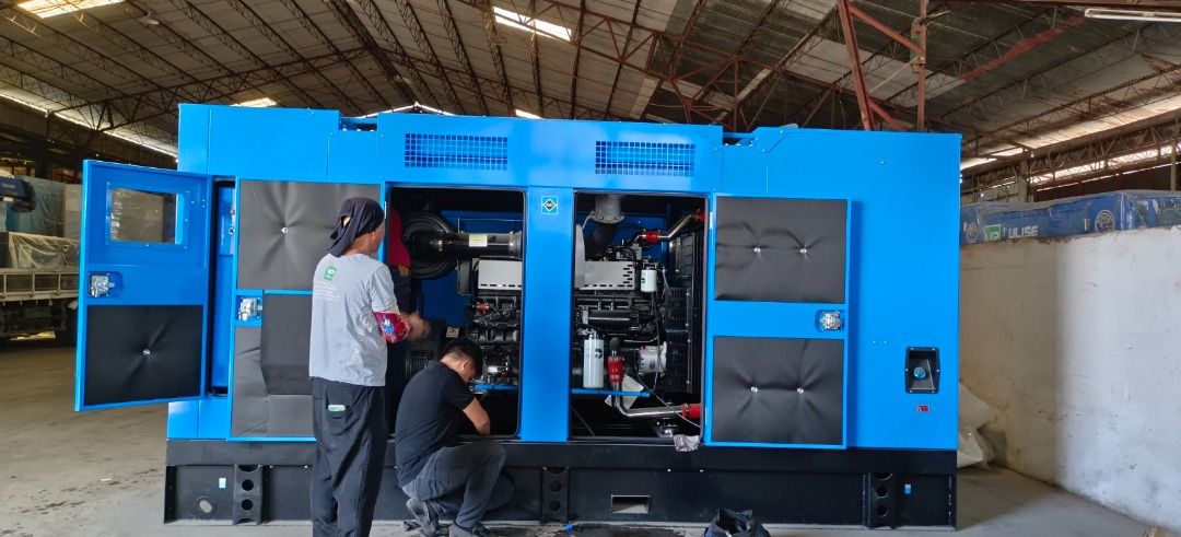 GENERATOR SET AND ATS!!!!, Commercial & Industrial, Construction ...