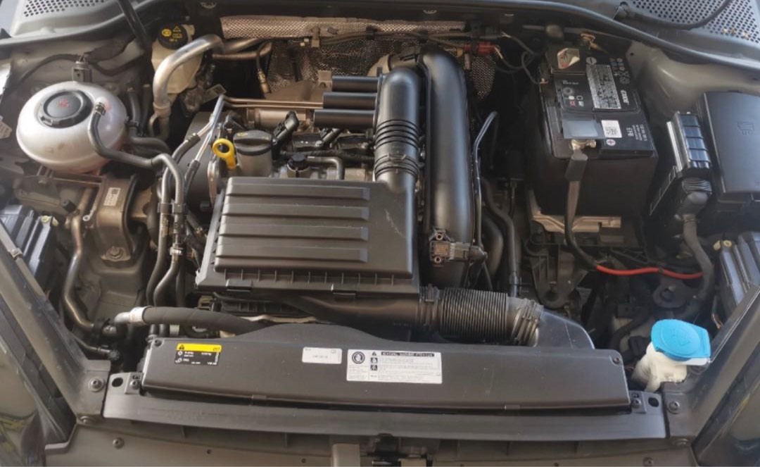 Golf Mk7.5 - 1.4 TSI Stock Intake, Car Accessories, Accessories on ...