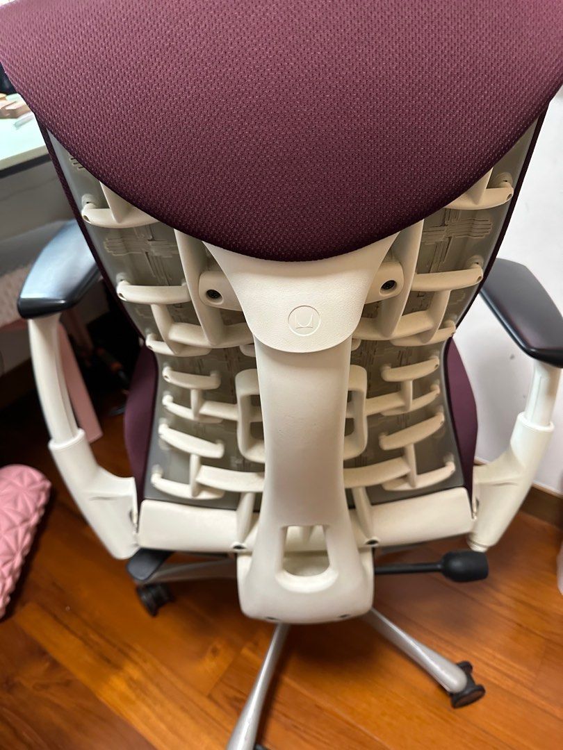 Herman Millet Embody Chair, 傢俬＆家居, 傢俬, 椅子 - Carousell