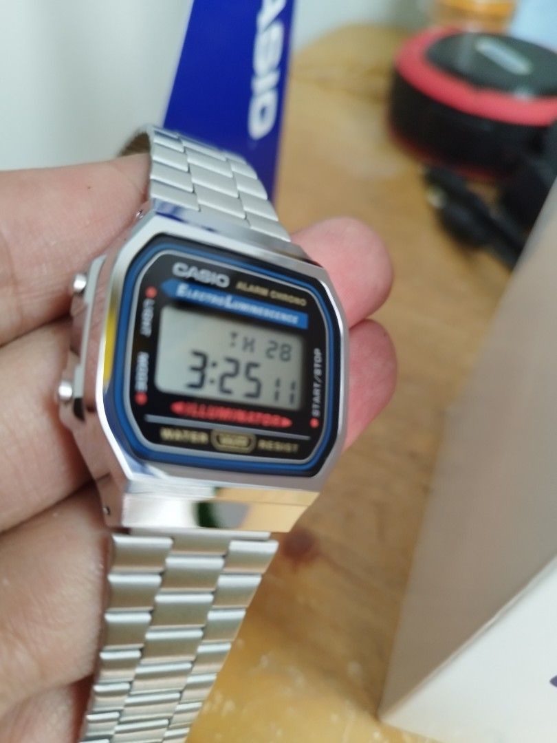 Jam Baru!!Casio a168 retro stainless steel klasik Italia style, Fesyen ...
