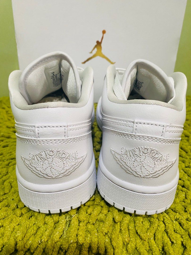 Jordan 1 low tripple white, Luxury, Sneakers & Footwear on Carousell